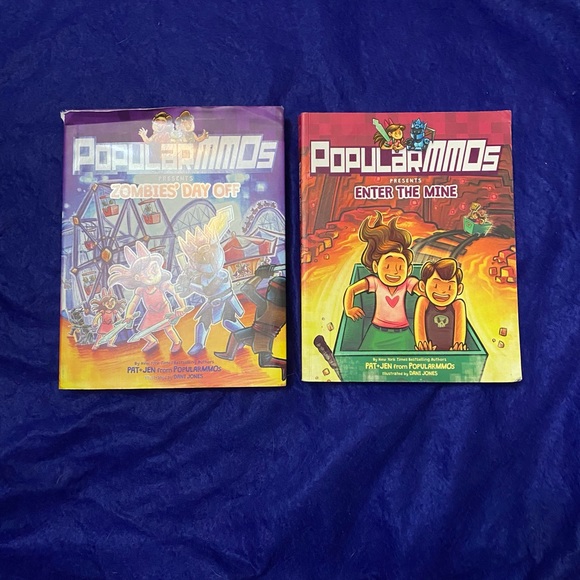 None | Toys | 2 Popular Mmos Minecraft Books | Poshmark